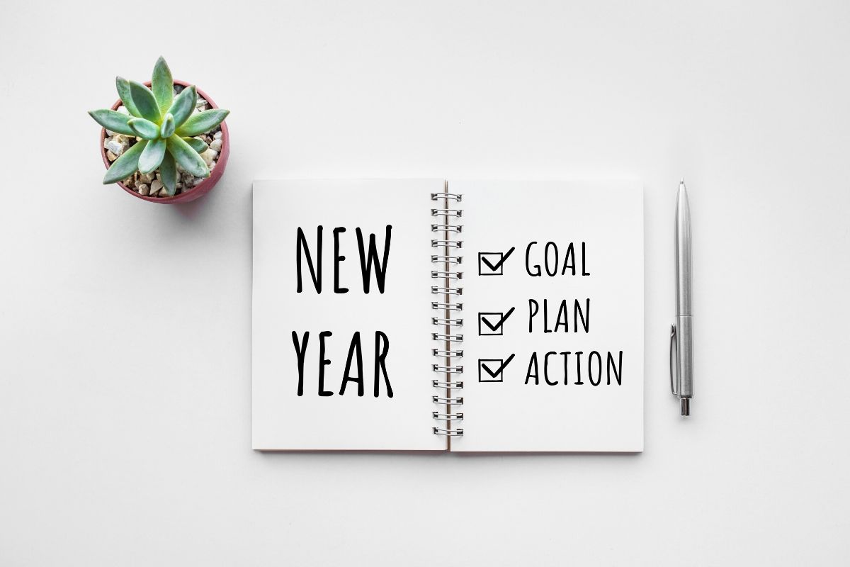 Simple Goal Setting Steps For Beginners - Mind Her Way